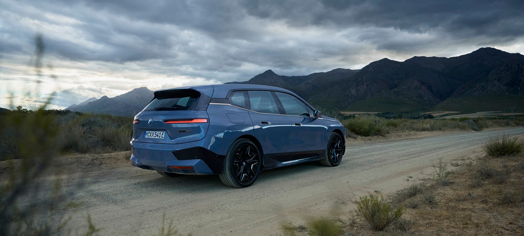 Launch Control Start with the all-new BMW iX M60