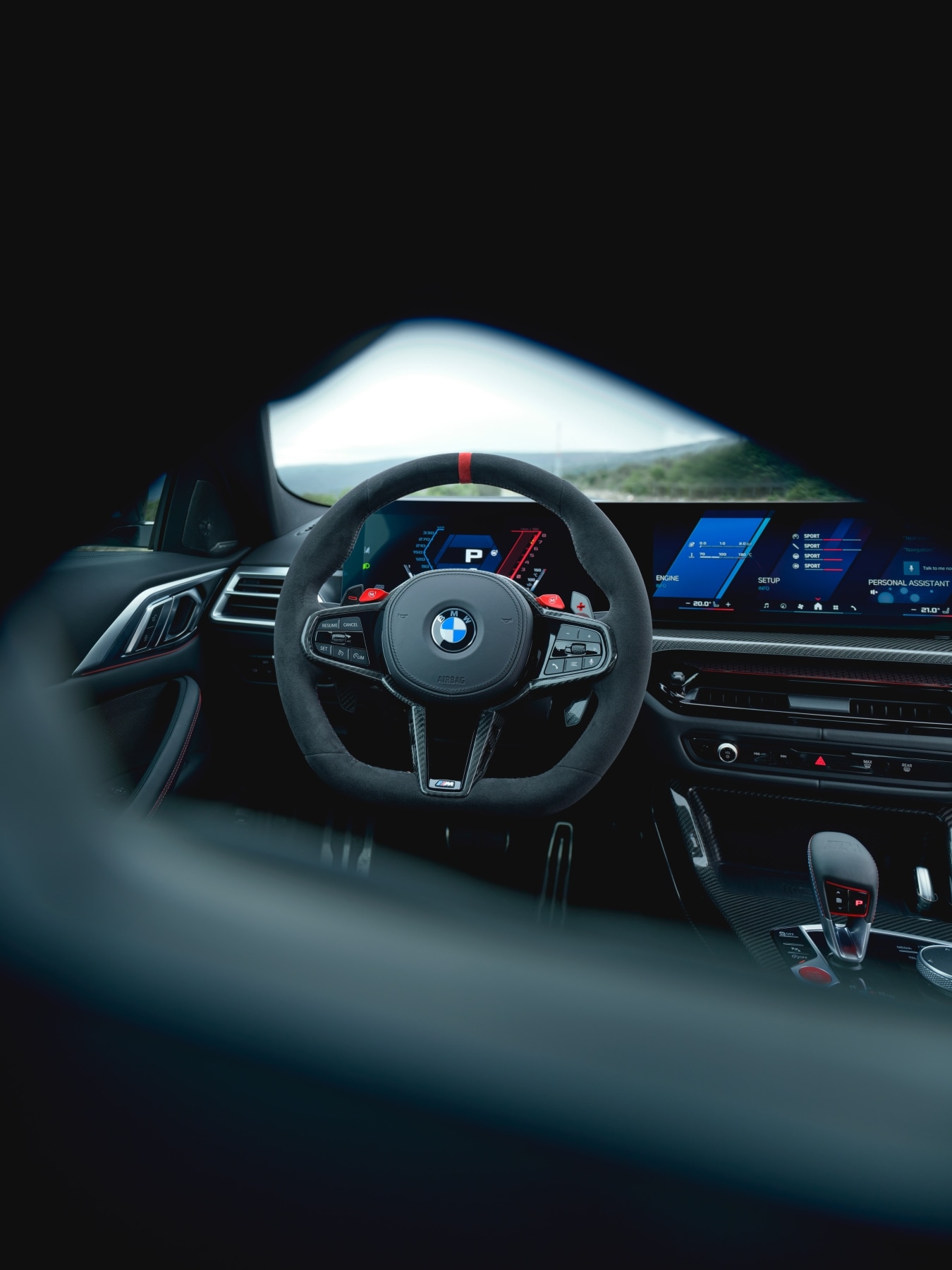 BMW M4 CS