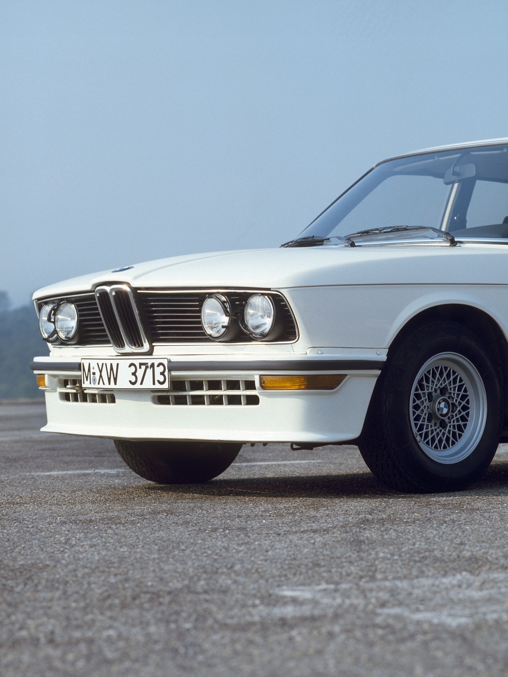 BMW E12 M535i: The first series model from BMW M