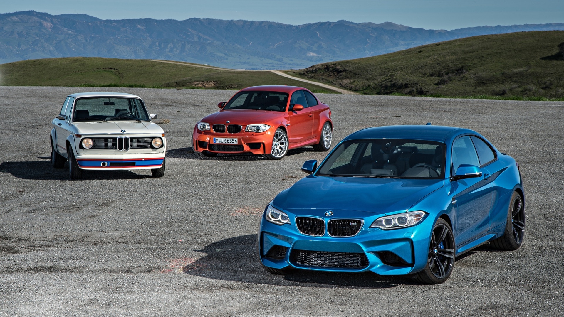 BMW M2 Coupé F87 and BMW M2 Competition F87